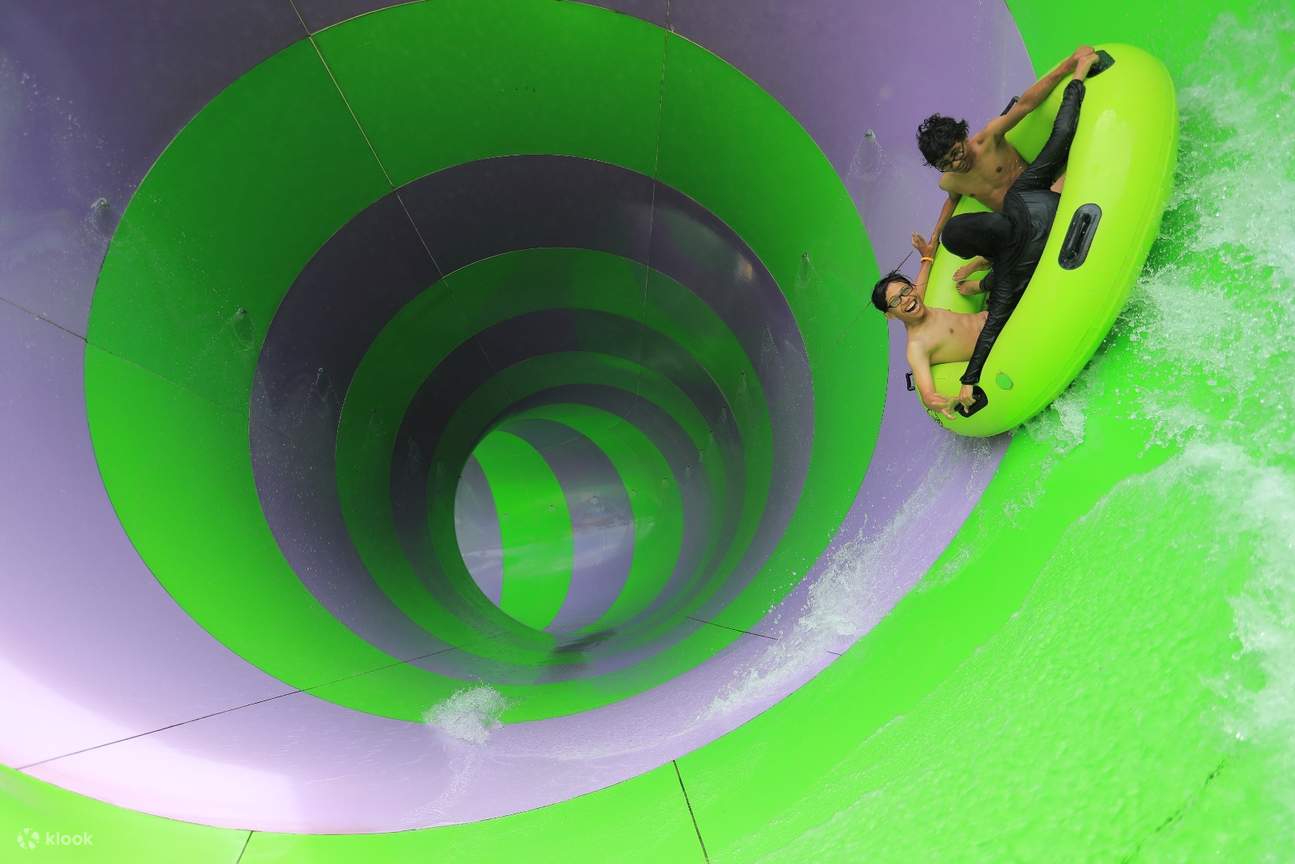 Go! Wet Waterpark Ticket in Bekasi - Klook