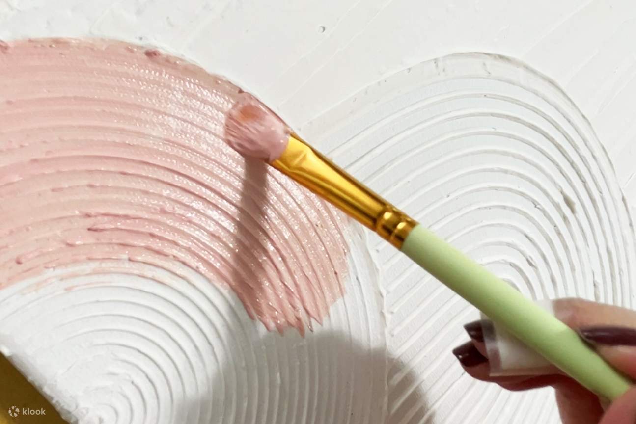 Minimalist Textured Art Workshop in Singapore - Klook
