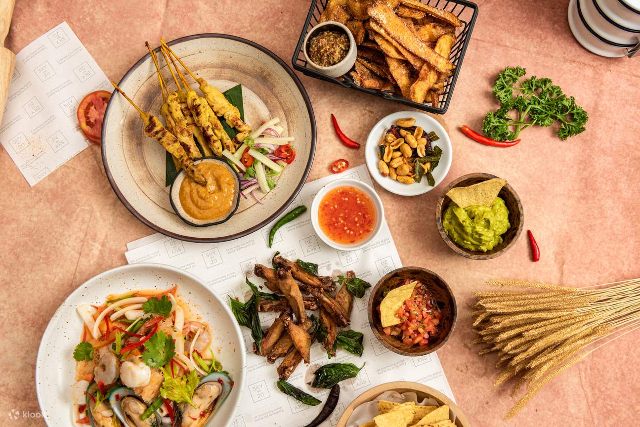 สกาย ออน 20 รูฟท็อป บาร์ โรงแรมโนโวเทล กรุงเทพ สุขุมวิท 20 - Klook ประเทศไทย