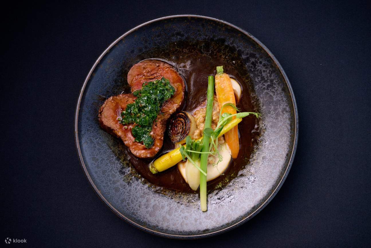 Melbourne Skydeck Altitude Dining with VR Experience - Klook Australia