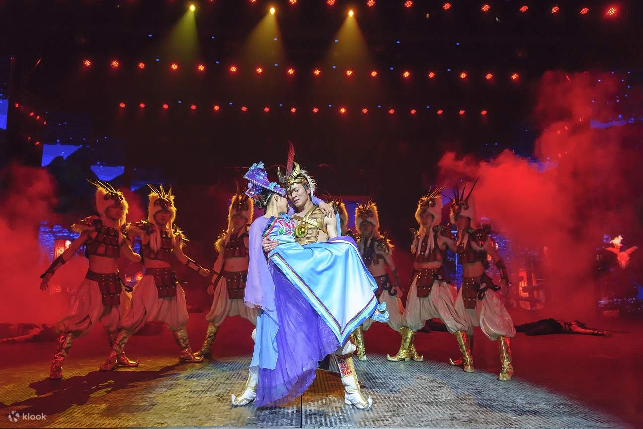 "Eternal Love in Jiuzhaigou" Tibetan and Qiang Song and Dance Party ...