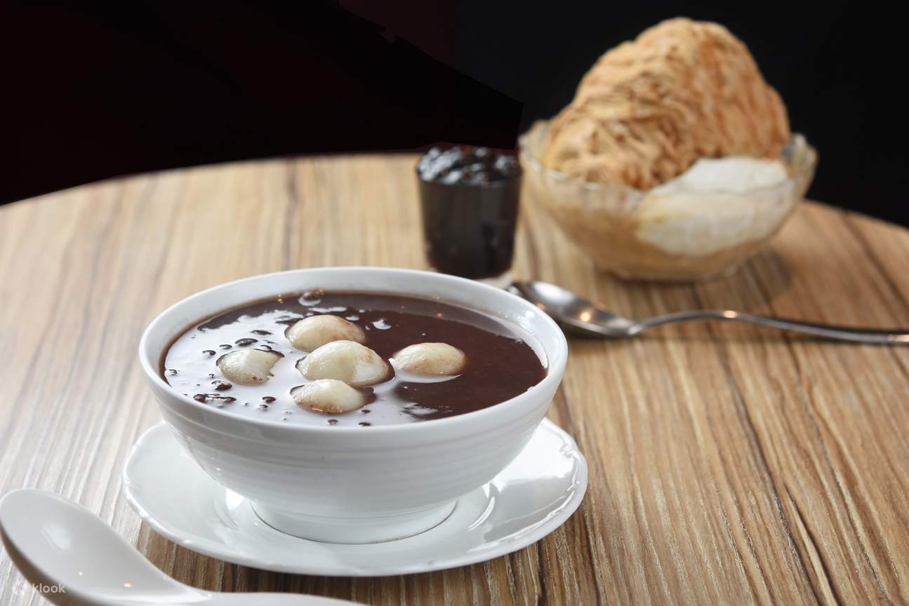 Hot & Cold Combo Set at Ice Monster at Sun Yat-Sen Memorial Hall ...