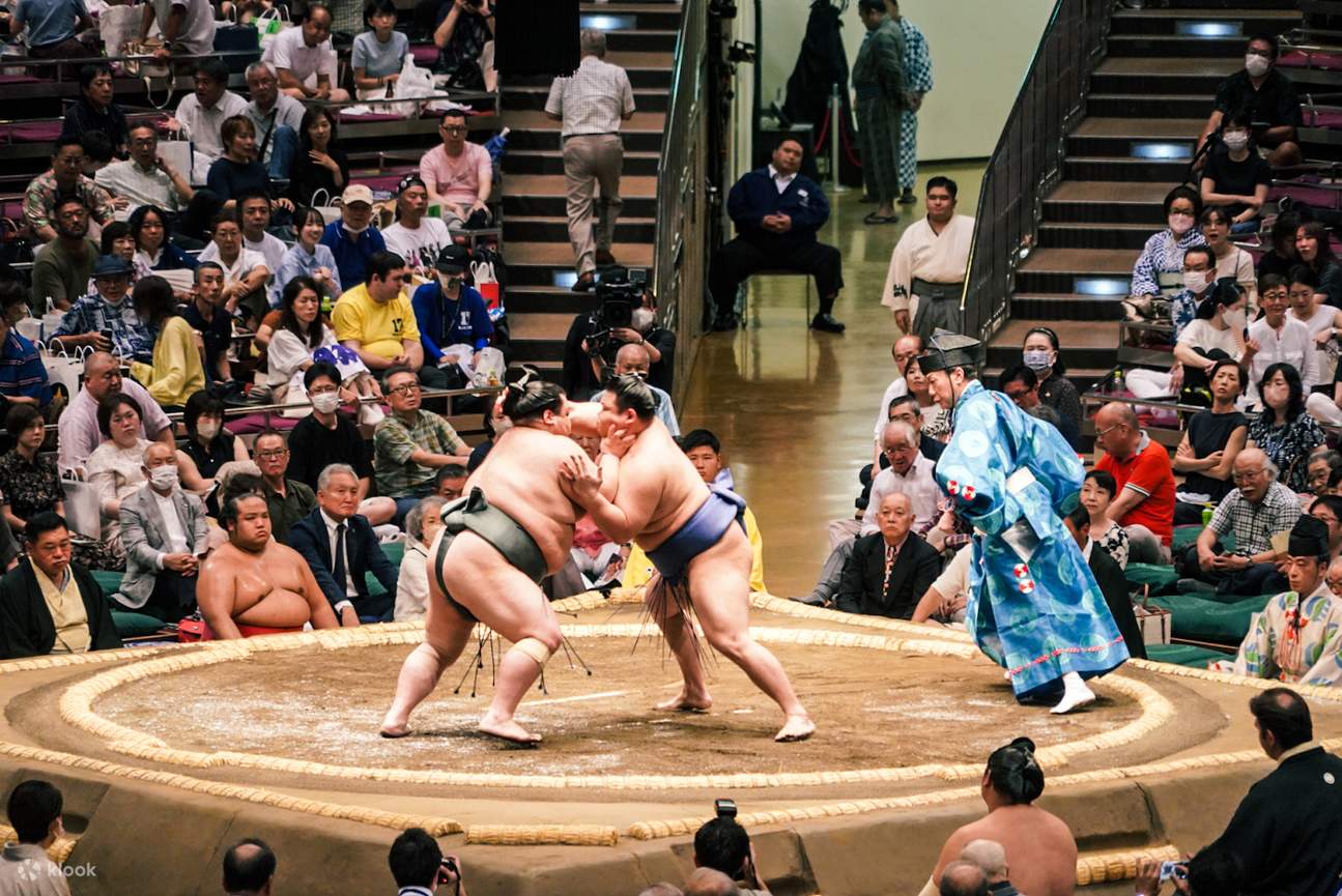 Lawatan Sumo di Tokyo Sertai Lawatan Berjalan Kaki 3 Jam dengan Tiket ...