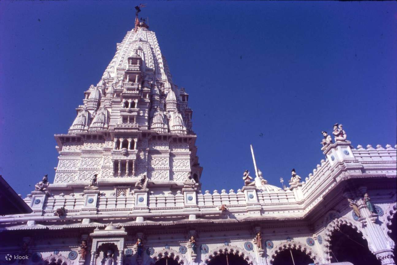 Spiritual Sights of Mumbai-Guided Sightseeing Tour with Hotel Pickup ...