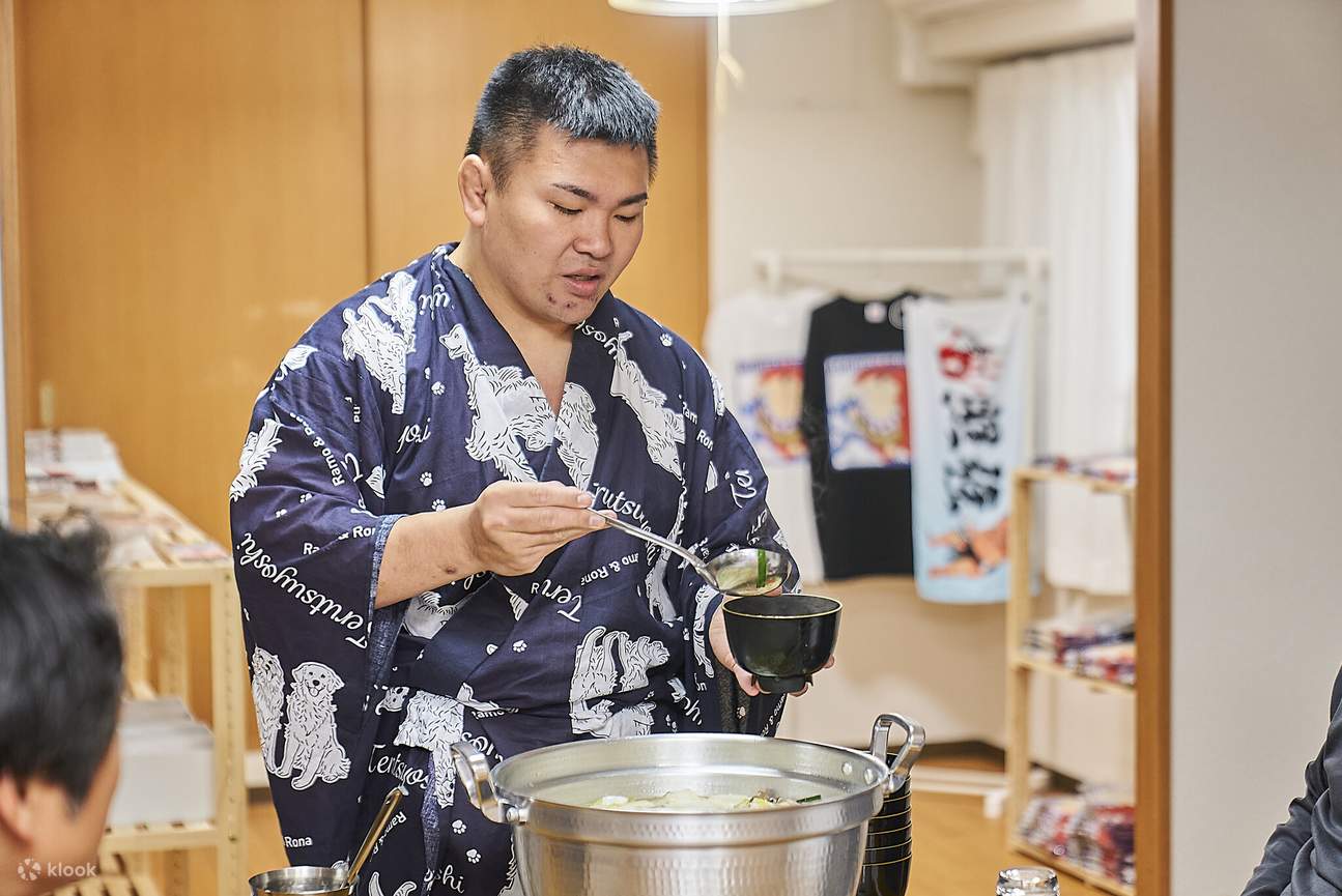 Tokyo Sumo: Train on a real yokozuna dohyo & enjoy chanko hotpot - Klook