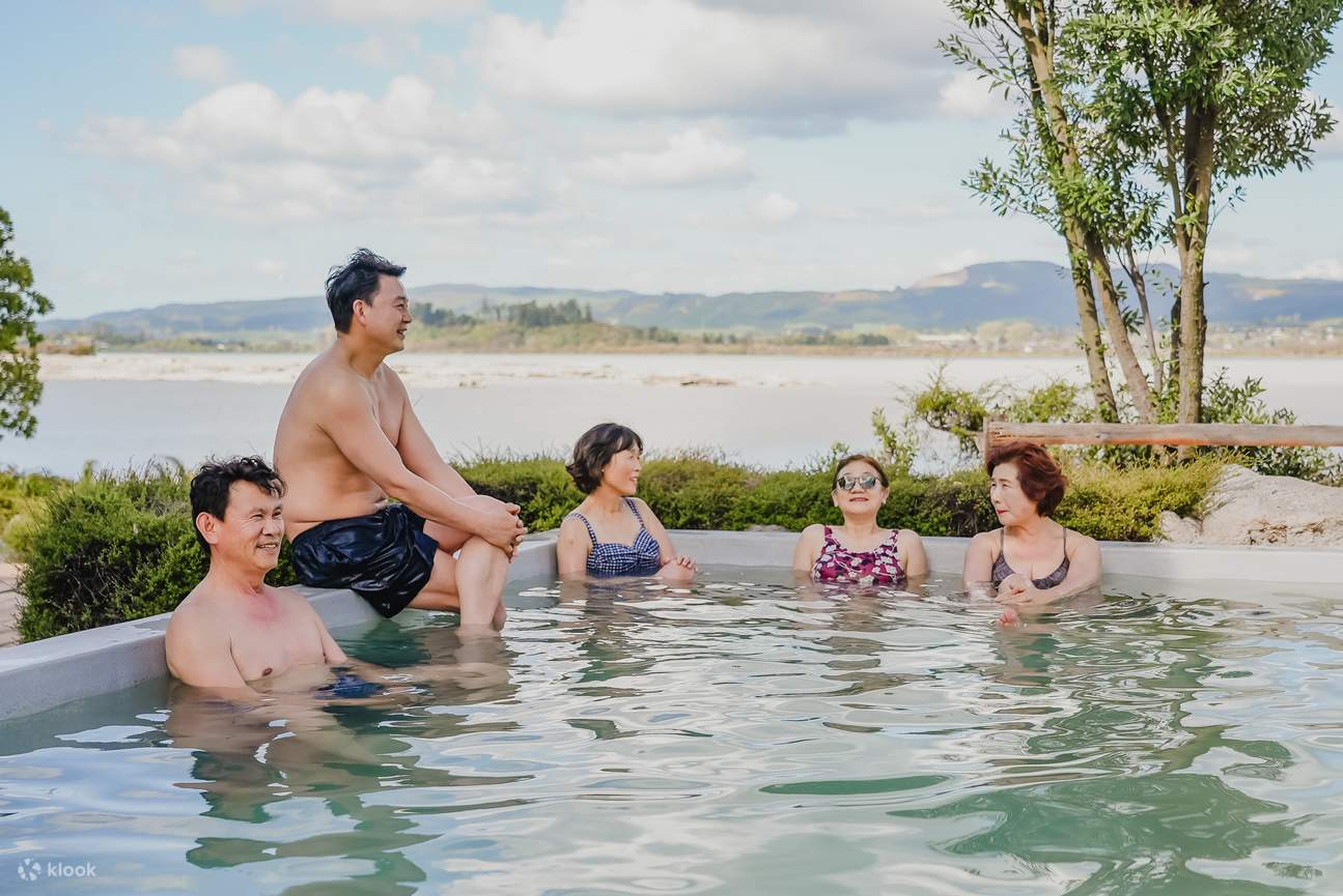 Polynesian Spa Geothermal Hot Springs Admission - Klook New Zealand