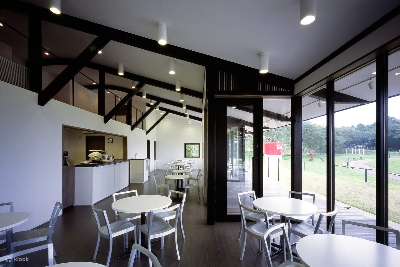 HARA MUSEUM ARC "Opposite the Sun Is Where the Blue Sky Lies: Works ...