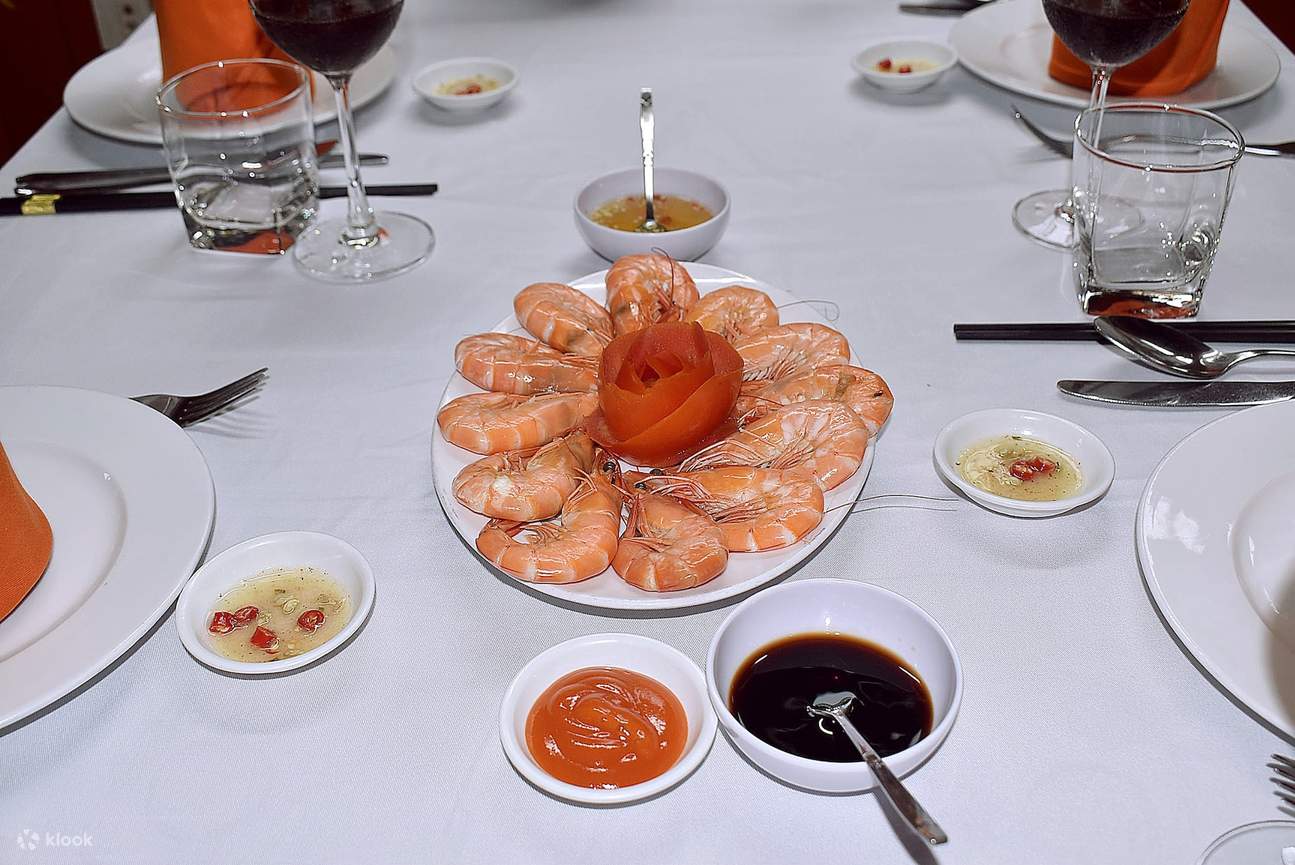 [Route 1] ทัวร์ฮาลองเบย์ โดยเรือสำเภา Bai Tho พร้อมไกด์พูดภาษาญี่ปุ่น ...
