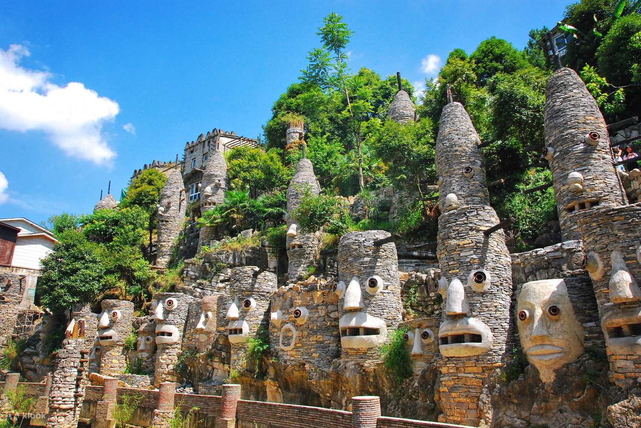 Private Guided Day Tour of Qingyan Ancient Town & Yelang Valley in ...