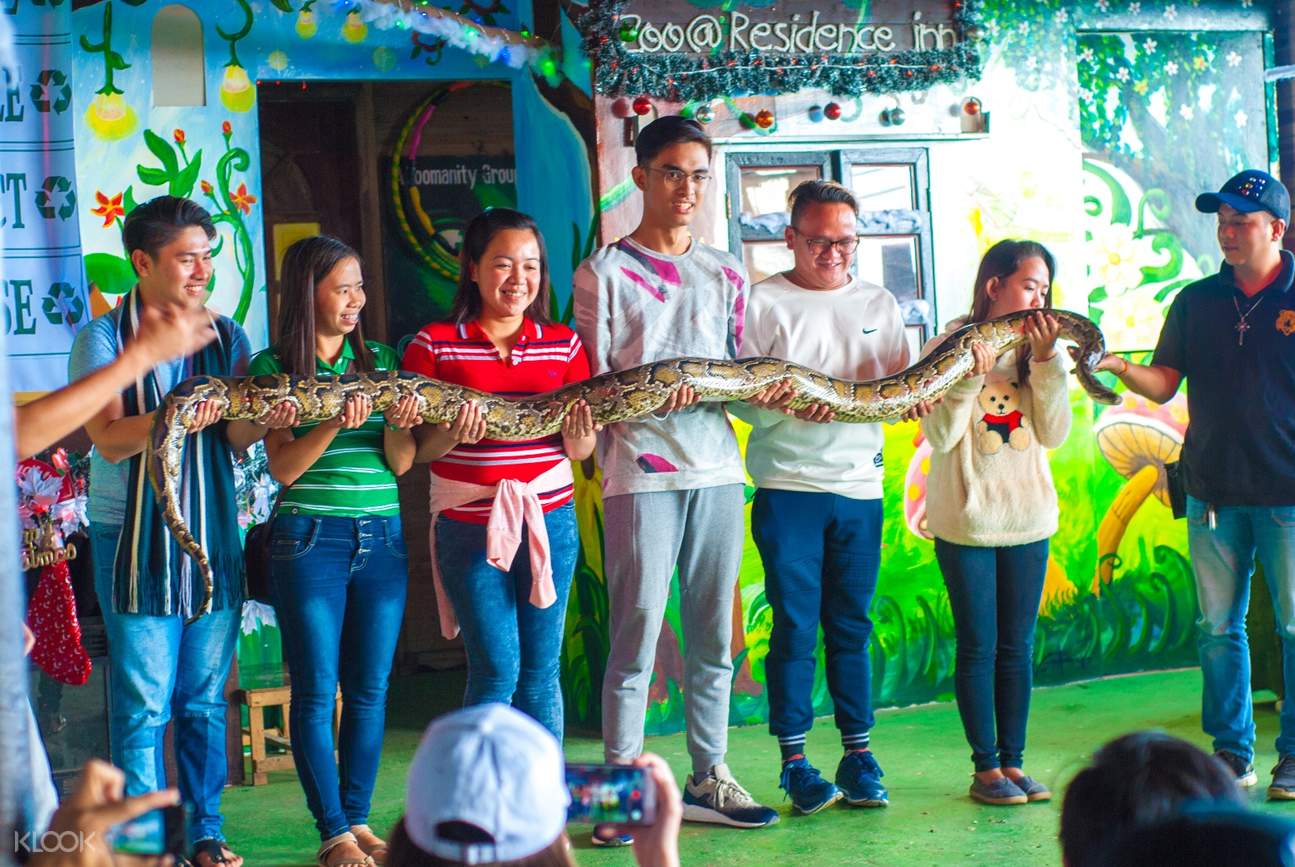 [SALE] Admission to Zoori at Residence Inn Tagaytay - Ticket KD