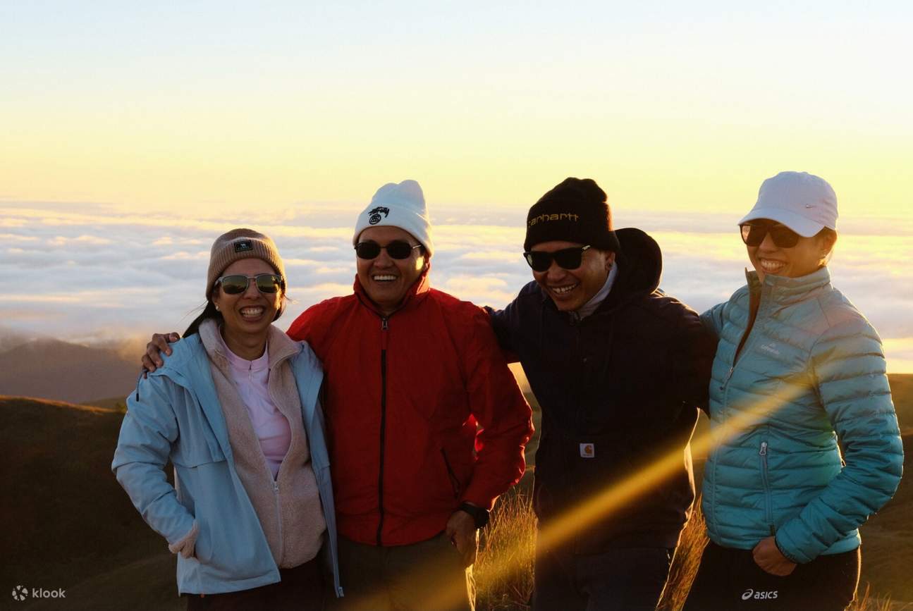 Mt. Pulag Hiking Tour dari Baguio - Klook Indonesia