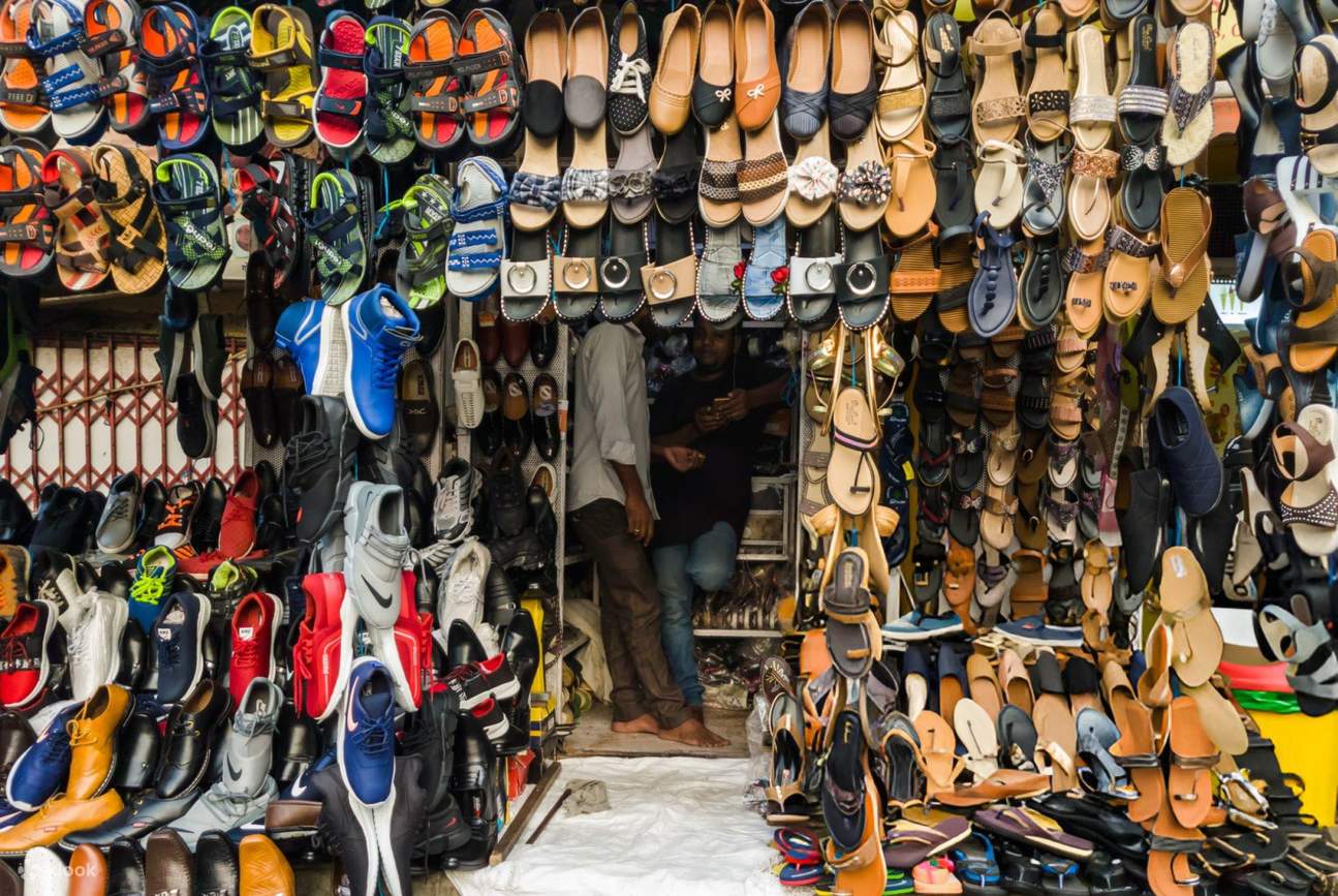 Menjelajahi Pasar Mumbai yang Ramai: Guided Tour dengan Berjalan Kaki ...