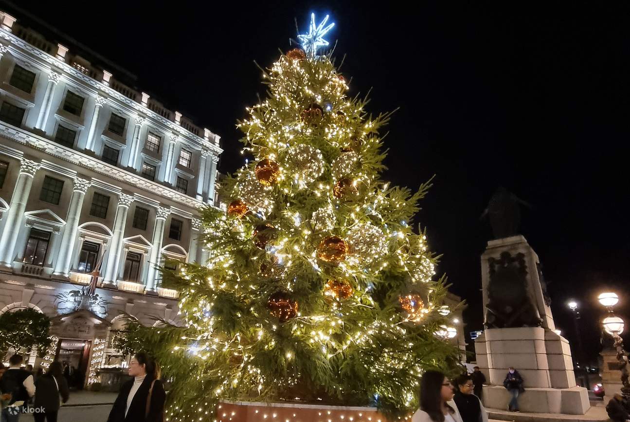 London: Christmas Lights Guided Walking Tour Small Group - Klook United ...