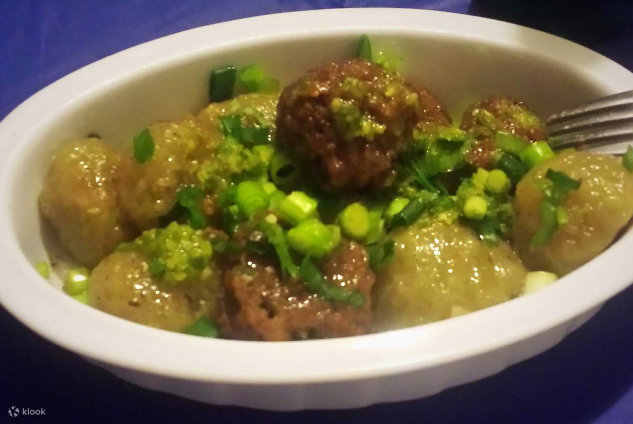 Experience Port Louis: Street Food Walking Tour in Mauritius - Klook