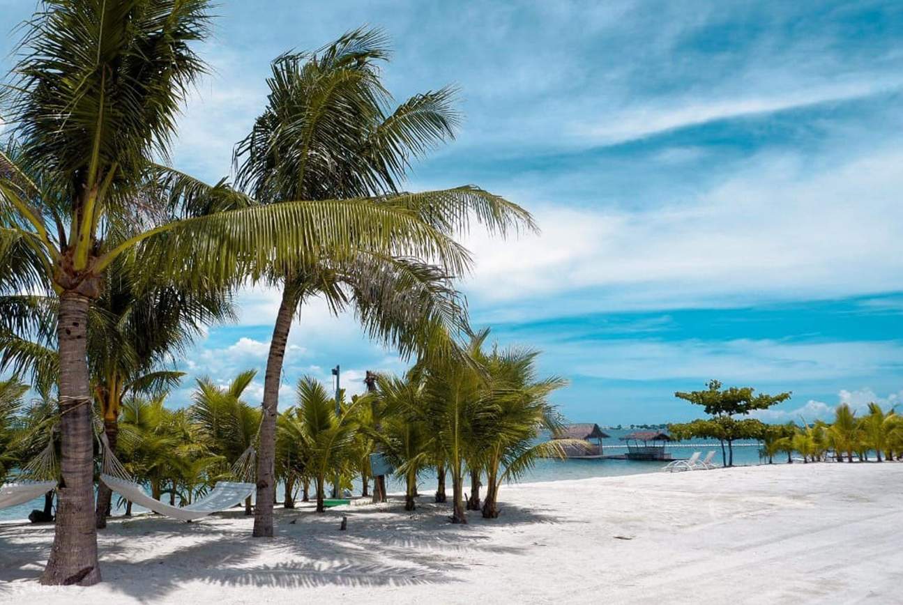 Solea Mactan Day Pass in Cebu with F&B Credits - Klook Philippines