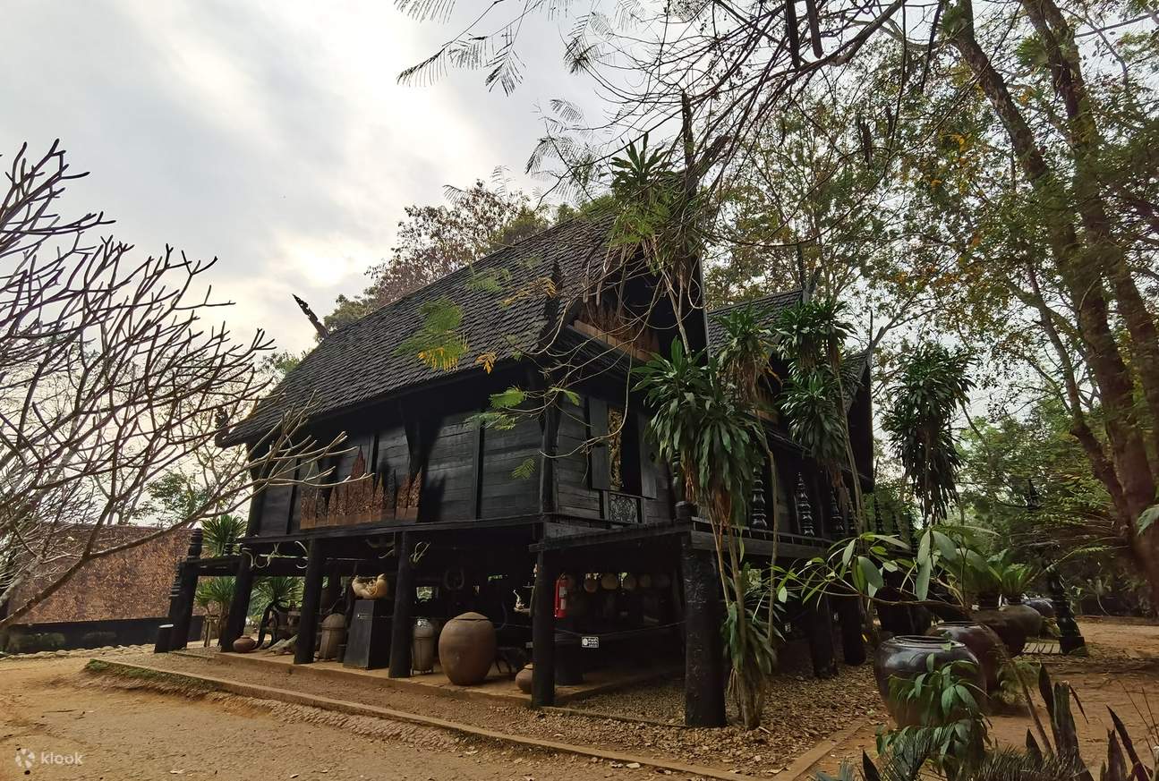 Chiang Rai Day Trip with Golden Triangle and Long Neck Tribe - Klook ...