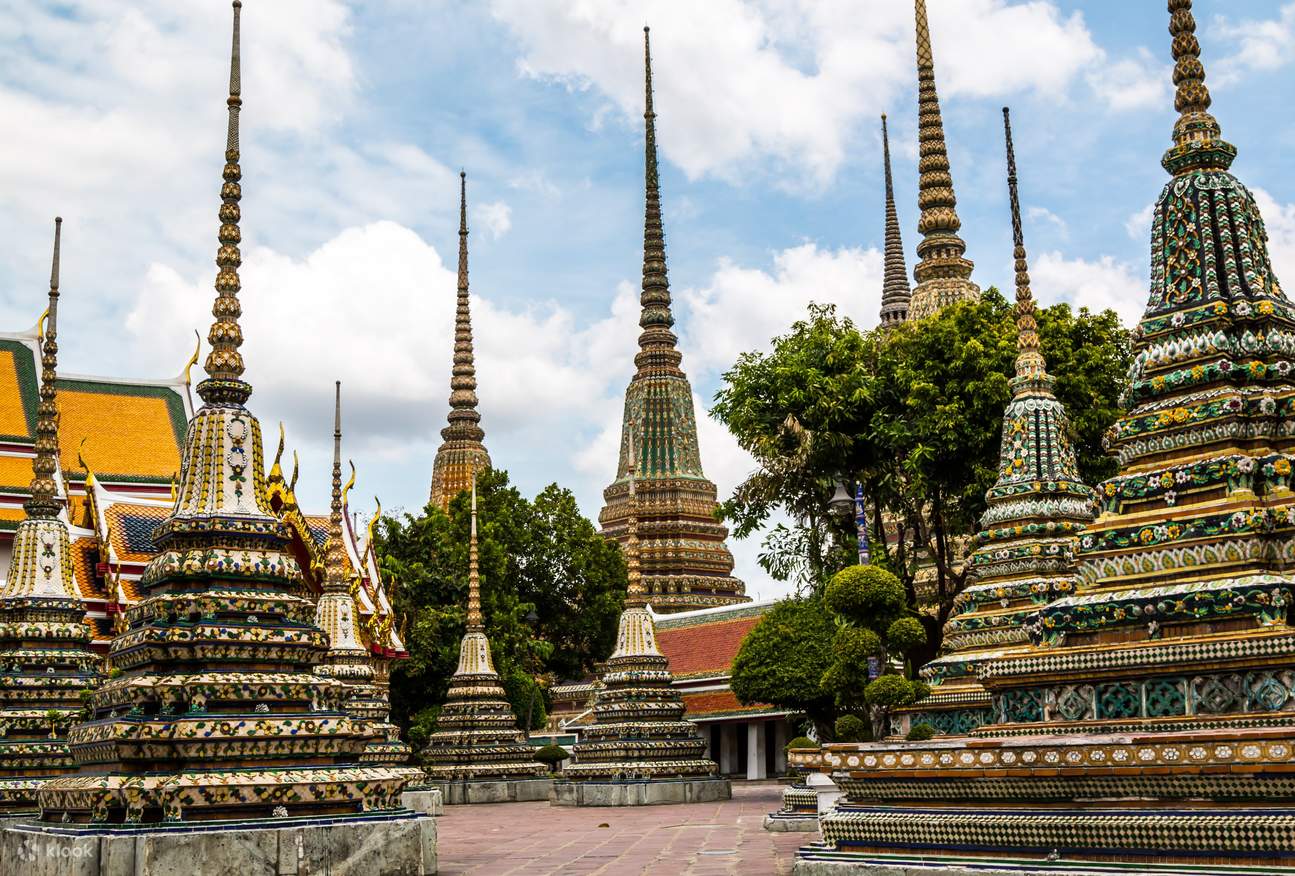 Rundgang durch Bangkok Wat Pho und Wat Arun - Klook, Vereinigte Staaten