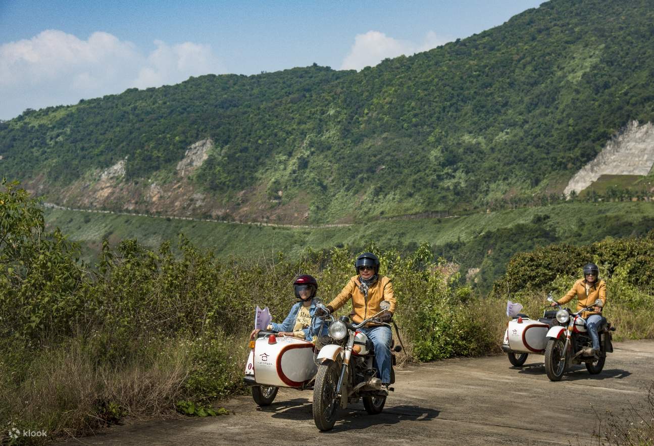 Monkey Mountain Private Sidecar Tour dari Hoi An, Vietnam - Klook ...