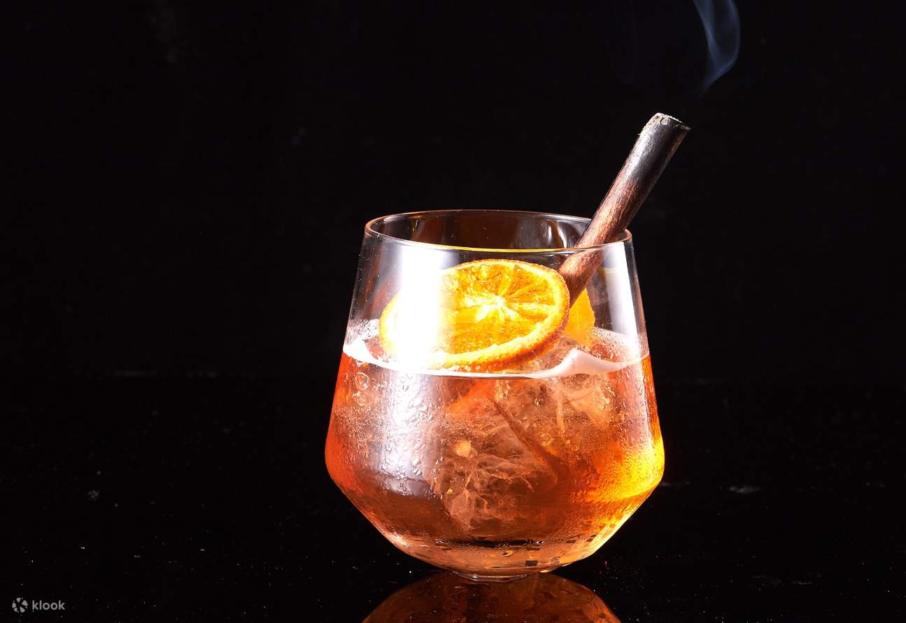 Cocoon Poolside Bar, Grand Mayfull Hotel Taipei - Klook