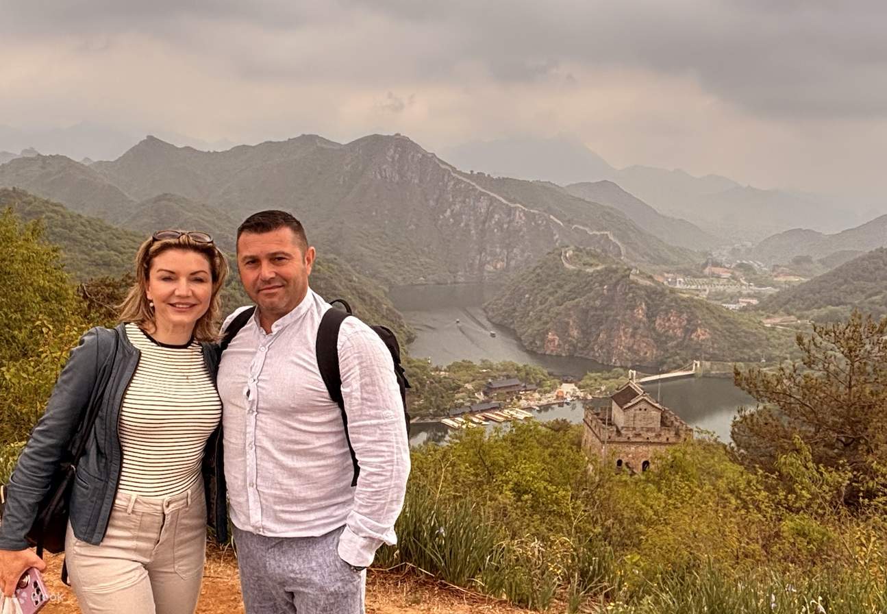 Huanghuacheng Water Great Wall Cruise and Hiking Tour - Klook