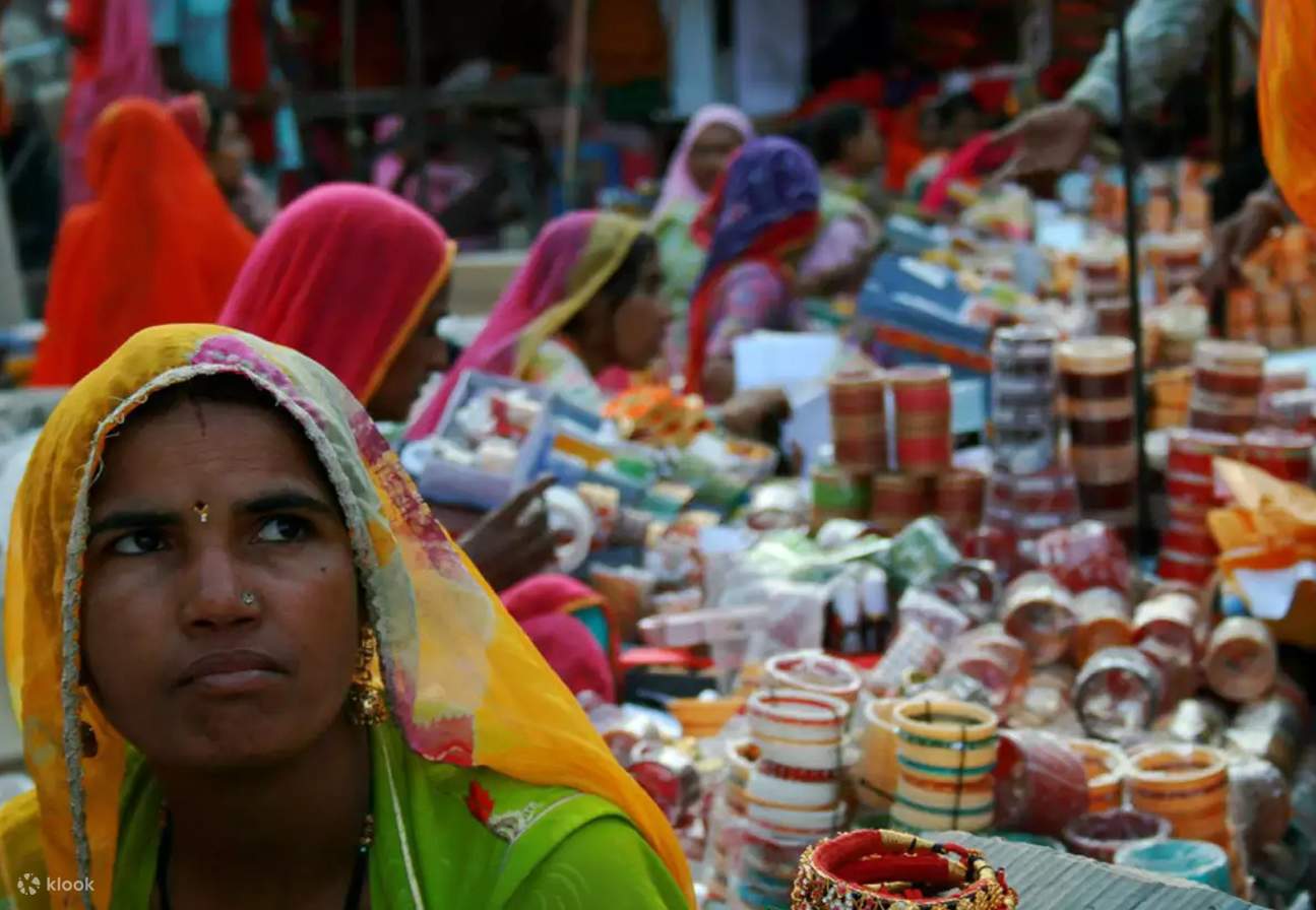 Explore Agra's Heritage on a 2-Hour Walking Tour by Auto Rickshaw ...