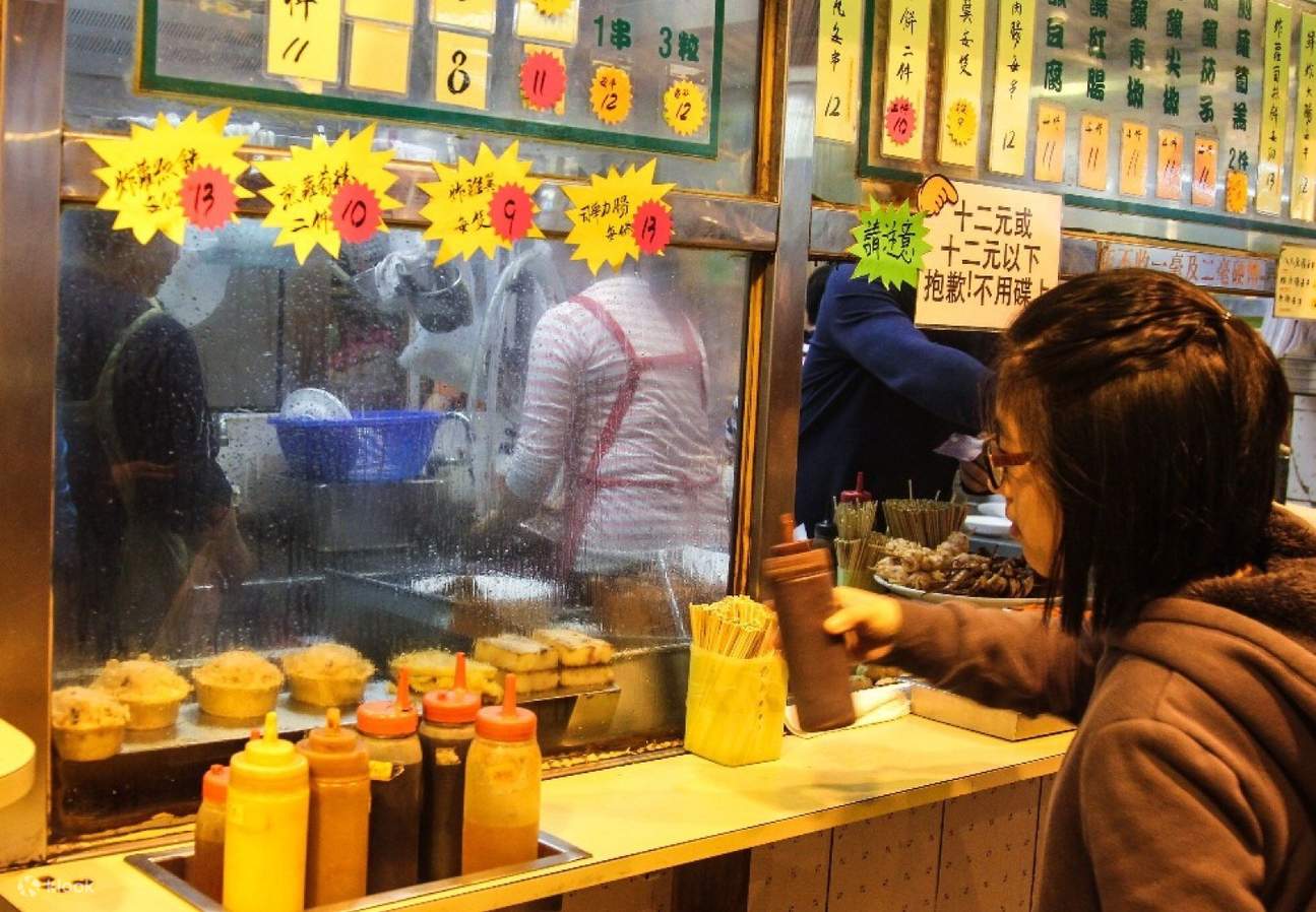 Kowloon Food Walking Tour - Klook