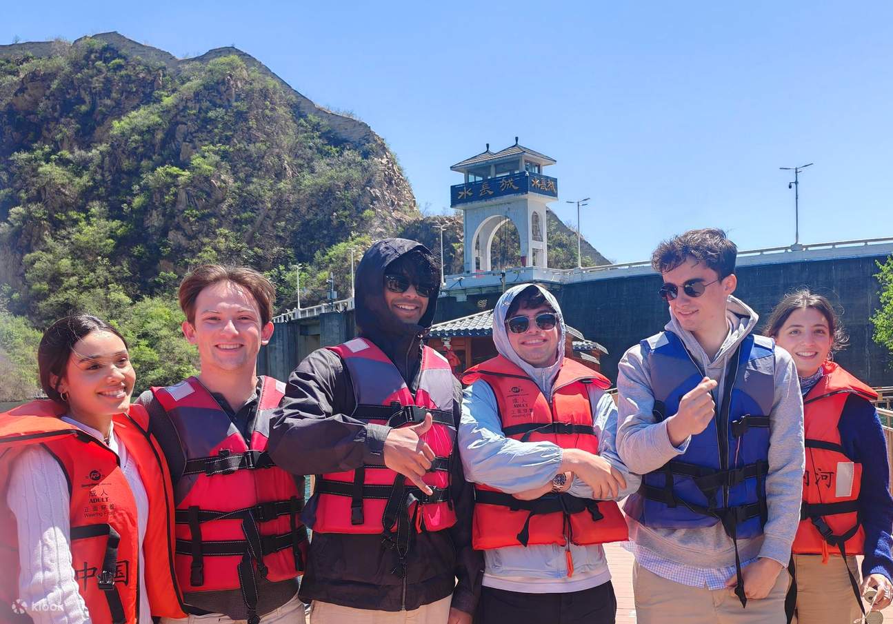 Huanghuacheng Water Great Wall Cruise and Hiking Tour - Klook Singapore