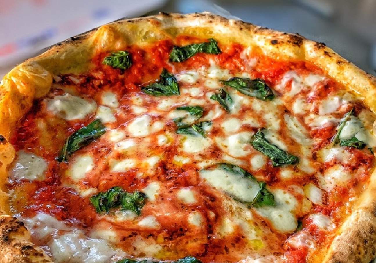 Naples Pizza and Street Food Tasting Tour - Klook Malaysia