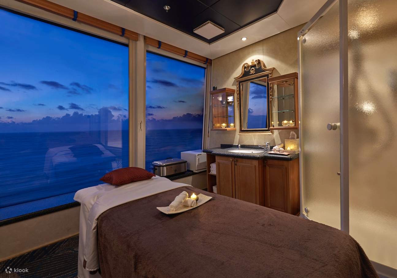 Resort World One - Gulf Cruises by Resorts World Cruises - Klook Resort World One - Gulf Cruises by Resorts World Cruises - Klook
