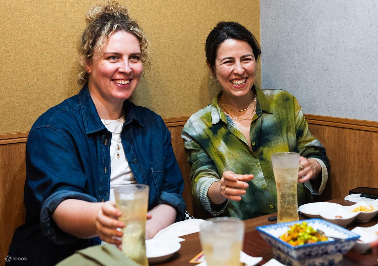 Tokyo: Shinjuku Nightlife Tour with Drinks and Karaoke - Klook United ...