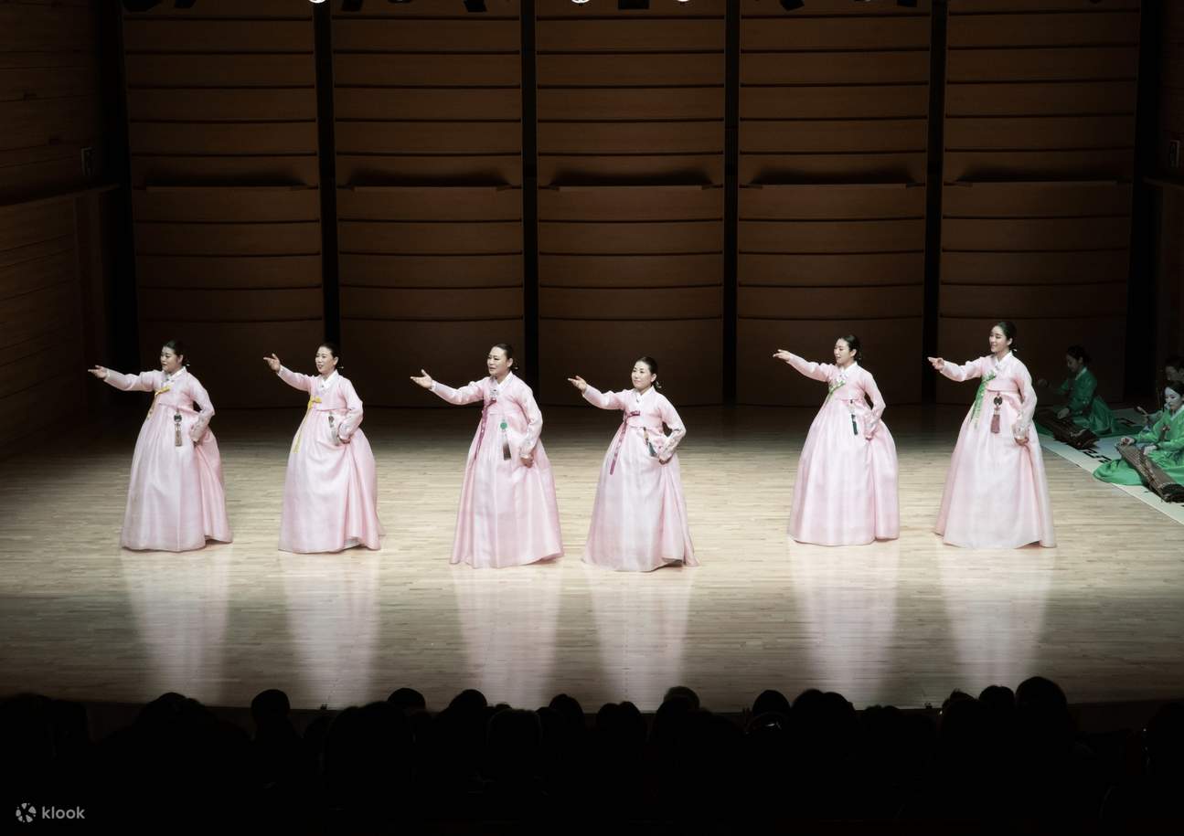 Korea Traditional Music Tour: Gugak Heritage Experience (Only Sat ...