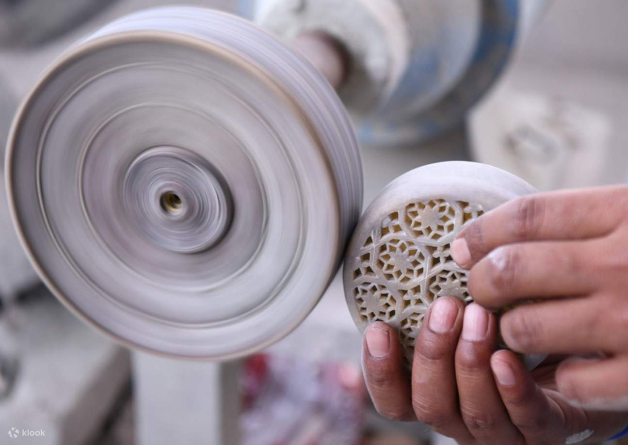 Discovering Agra's Artistic Heritage: A Journey with Local Artisans ...