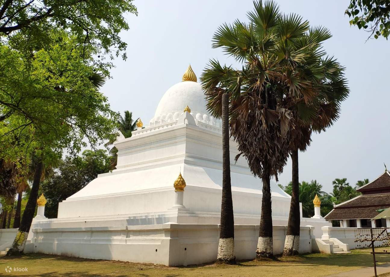 LuangPrabang Morning Alms Giving City Tour& Kuang Si Falls - Klook