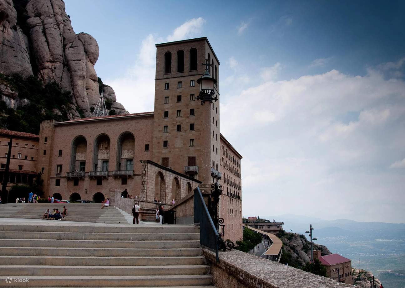 Montserrat Day Trip from Barcelona with Cogwheel Train - Klook India