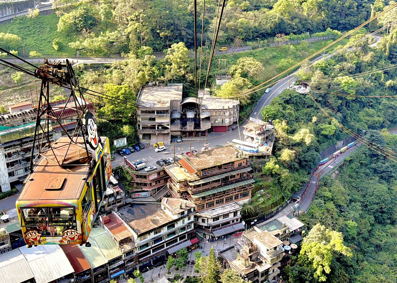 Unzen Paradise & Wulai Old Street & Wulai Scenic Trolley & Wulai ...