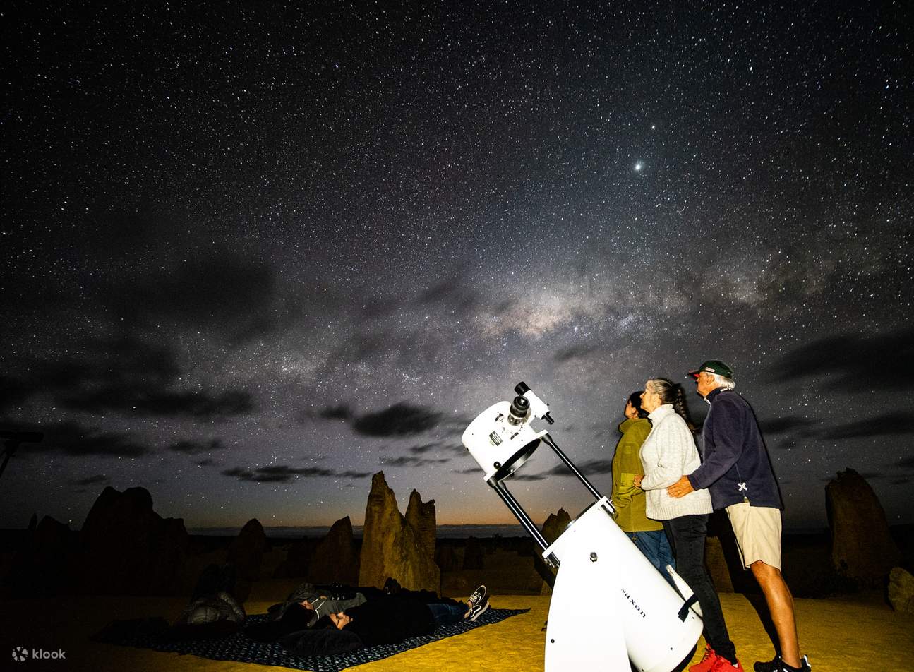 Pinnacles Sunset Dinner Stargazing Tour - Klook Singapore