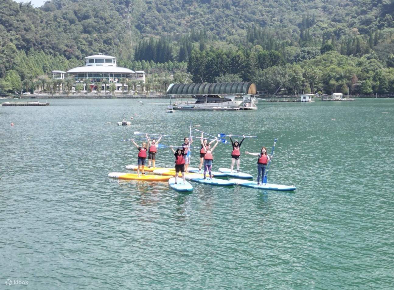 Perahu Listrik Air Danau Nantou Sun Moon・Kano・Sepeda Air - Klook Indonesia