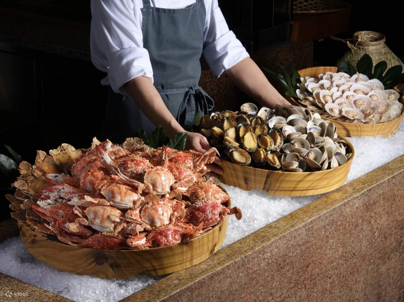 【Buffet Offer 2025】cafe TOO at Island Shangri-La Hong Kong | Lunch ...