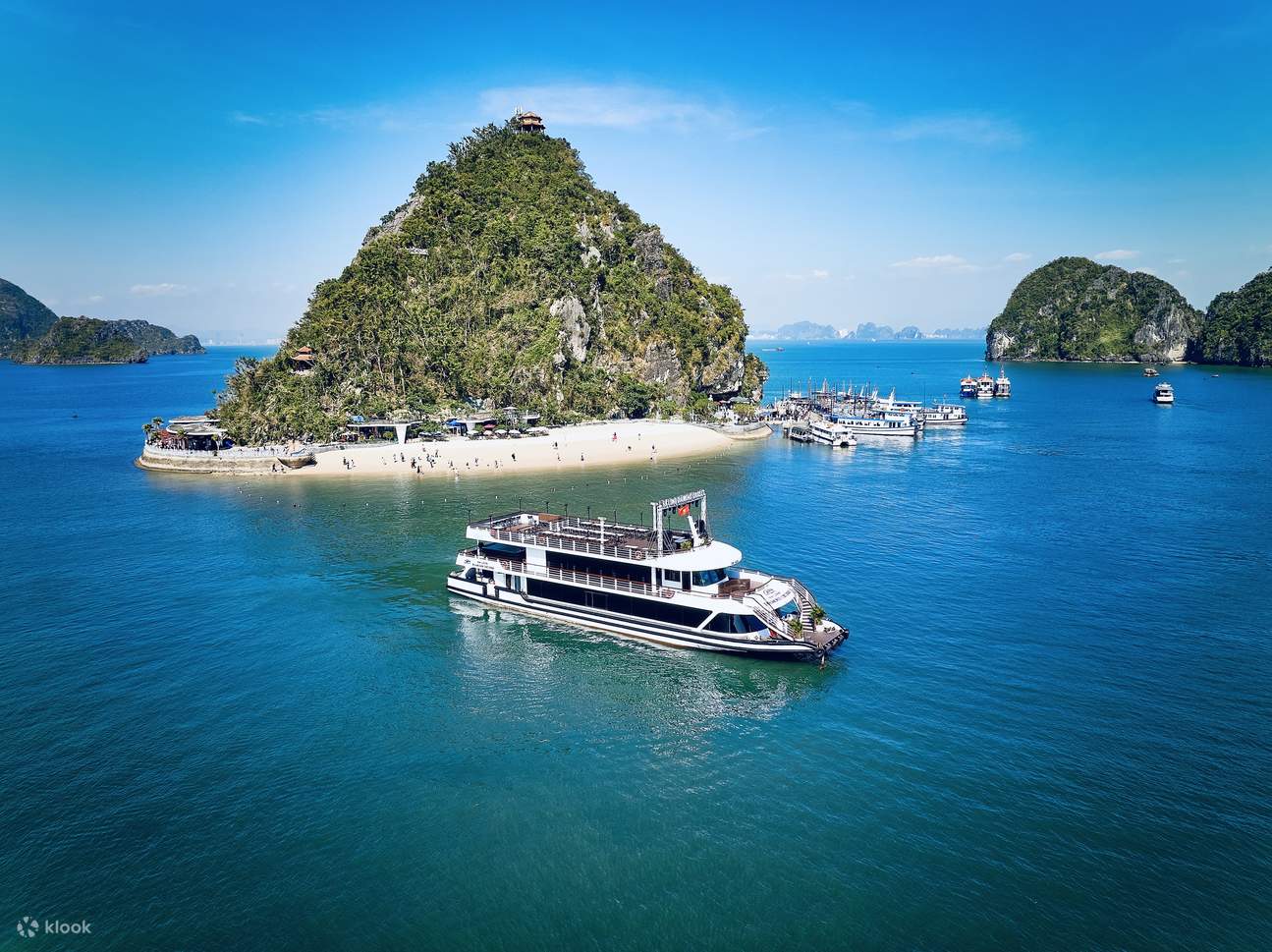 Crucero de un Día Diamond: Bahía de Ha Long, Ti Top, Sung Sot - Klook ...