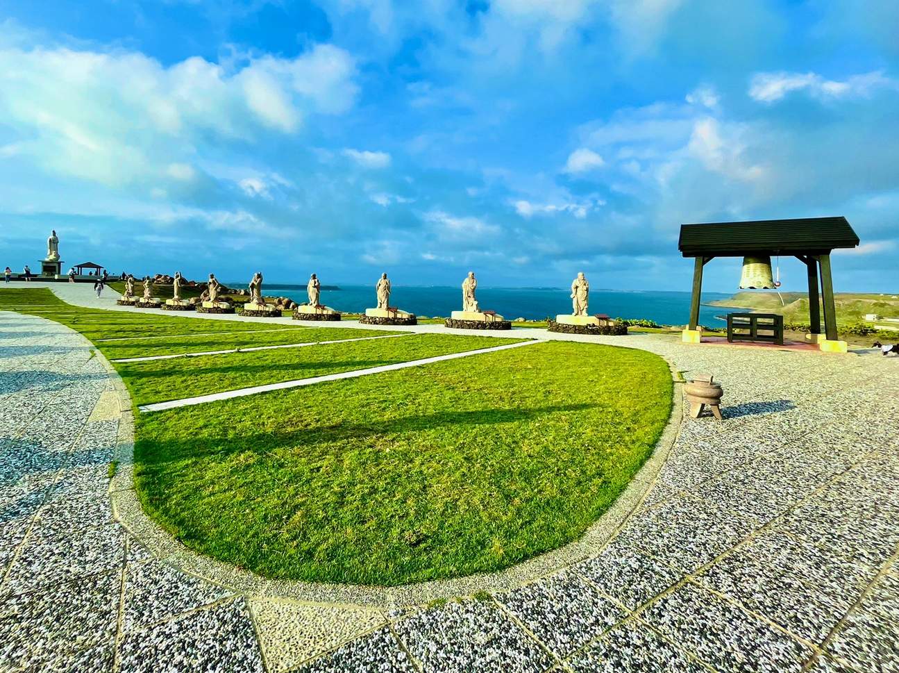 Penghu Night Fishing Small Tube: Hujing Island Sunset Half-Day Tour ...