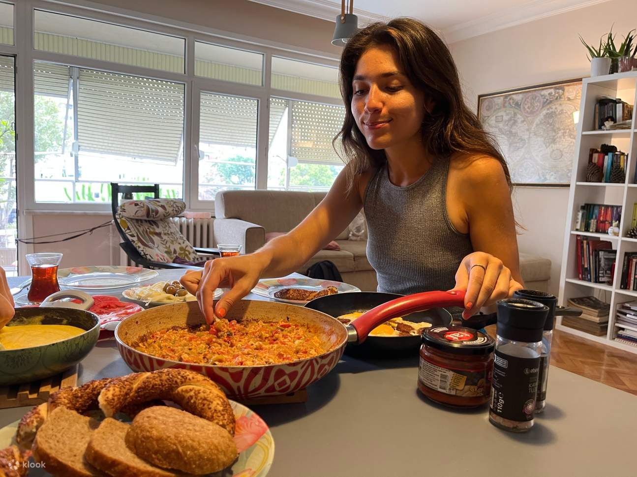 Morning Wellness: Yoga and Healthy Turkish Breakfast with Locals - Klook
