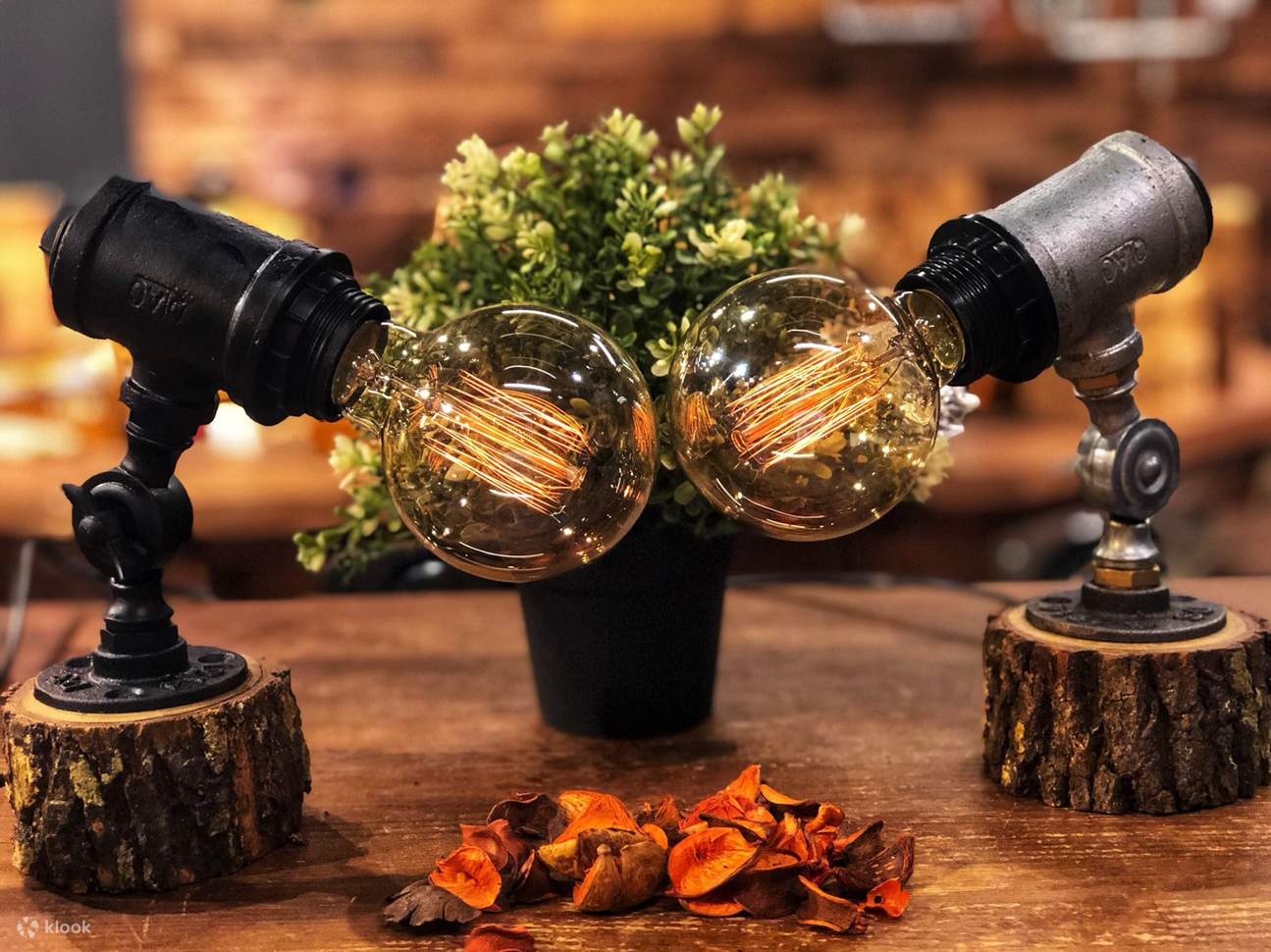 HUBOX Handmade Retro Industrial Style Lamps DIY Course Experience - Klook