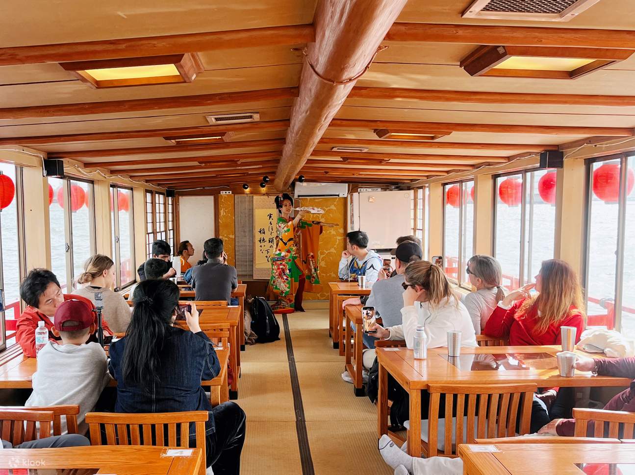 Tokyo | Yakatabune Night Cruise Tokyo Bay Experience (Including ...