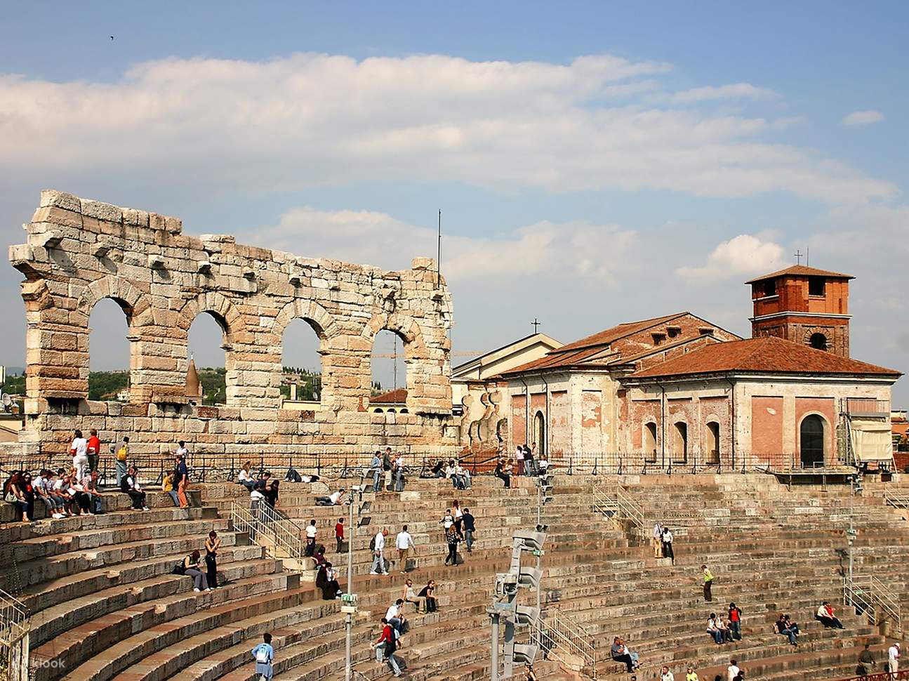 Exploration of Verona & Arena: Unforgettable Walking Tour - Klook Stati ...