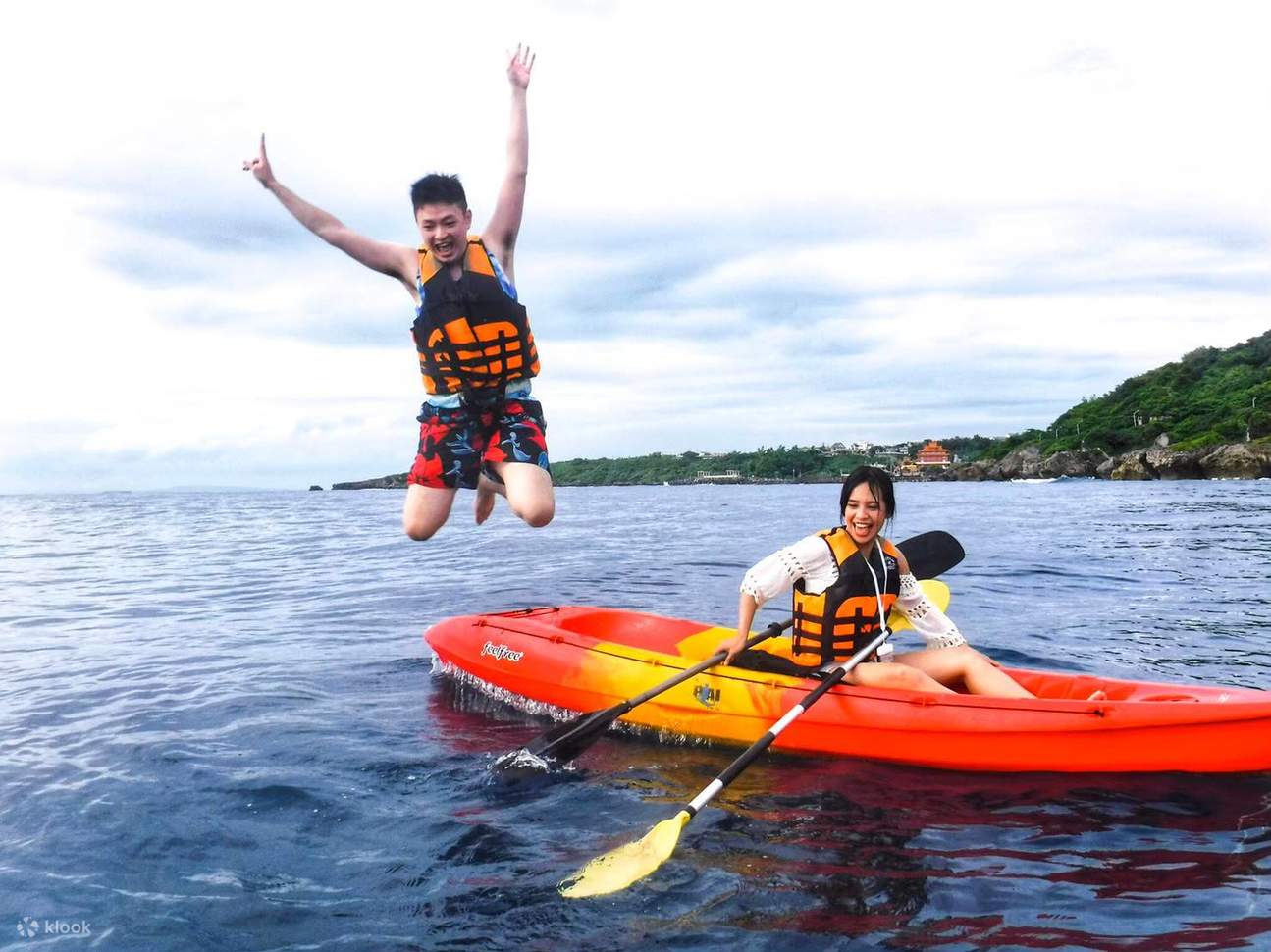 Xiaoliuqiu Secret Islander Tribe Canoe & SUP Experience - Klook