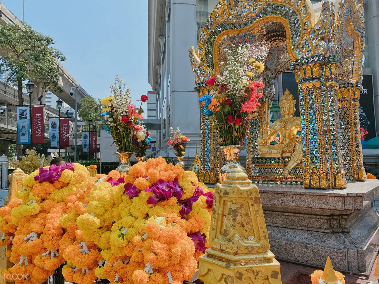 Bangkok Erawan Shrine Make a wish or Votive Online Service
