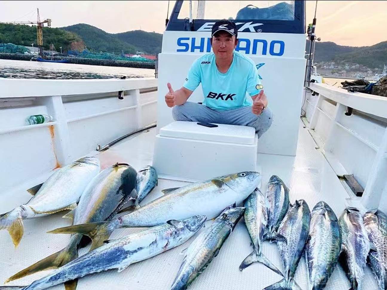 Dalian Marriott Sea Fishing Yacht Sailing Club (Deep Sea Fishing ...