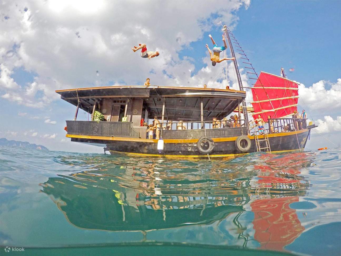 Krabi 5 Islands Siamese Junk Boat with Sunset Sailing Tour - Klook India