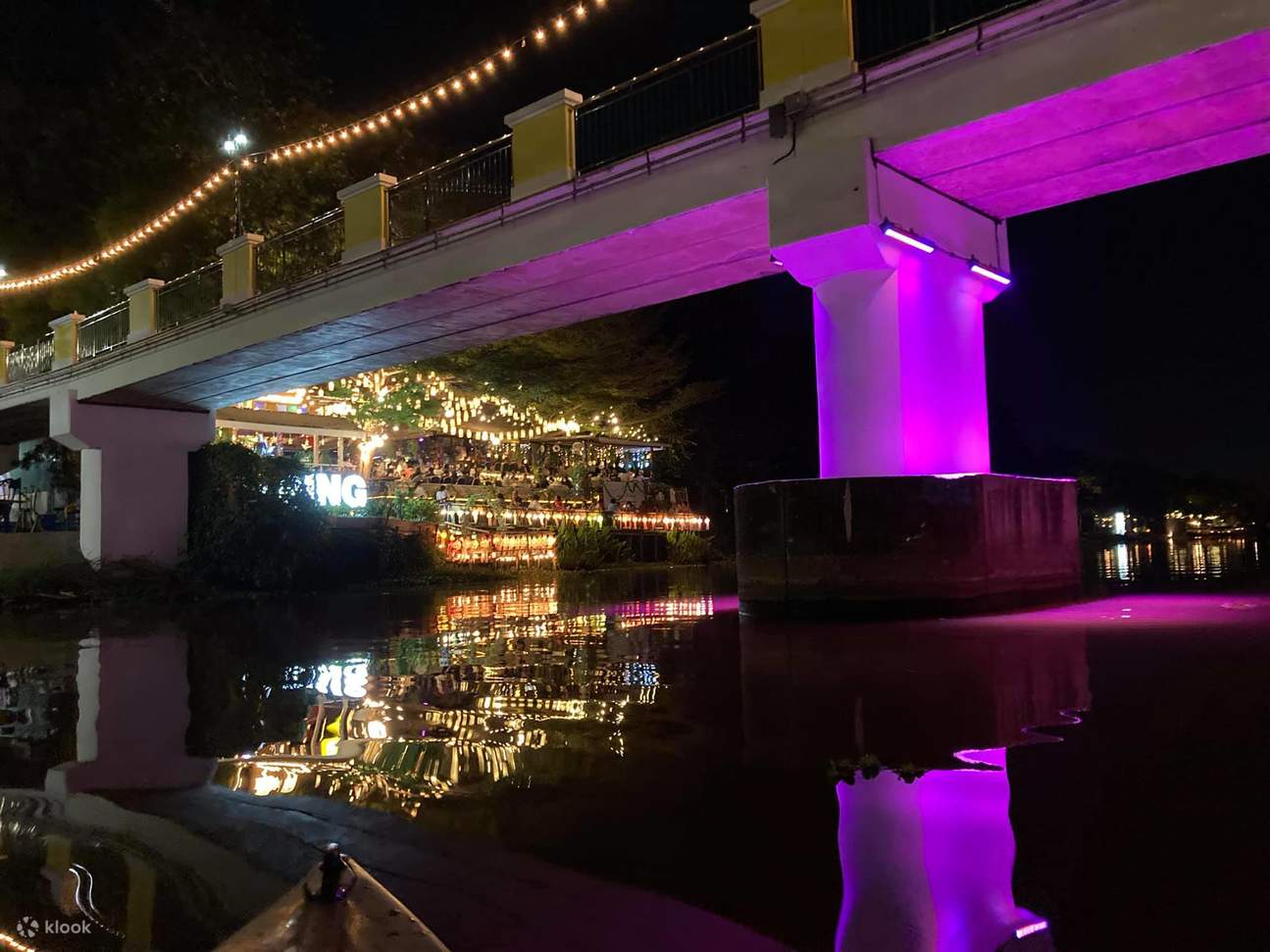 Kayak ligero nocturno en Chiang Mai - Klook Estados Unidos