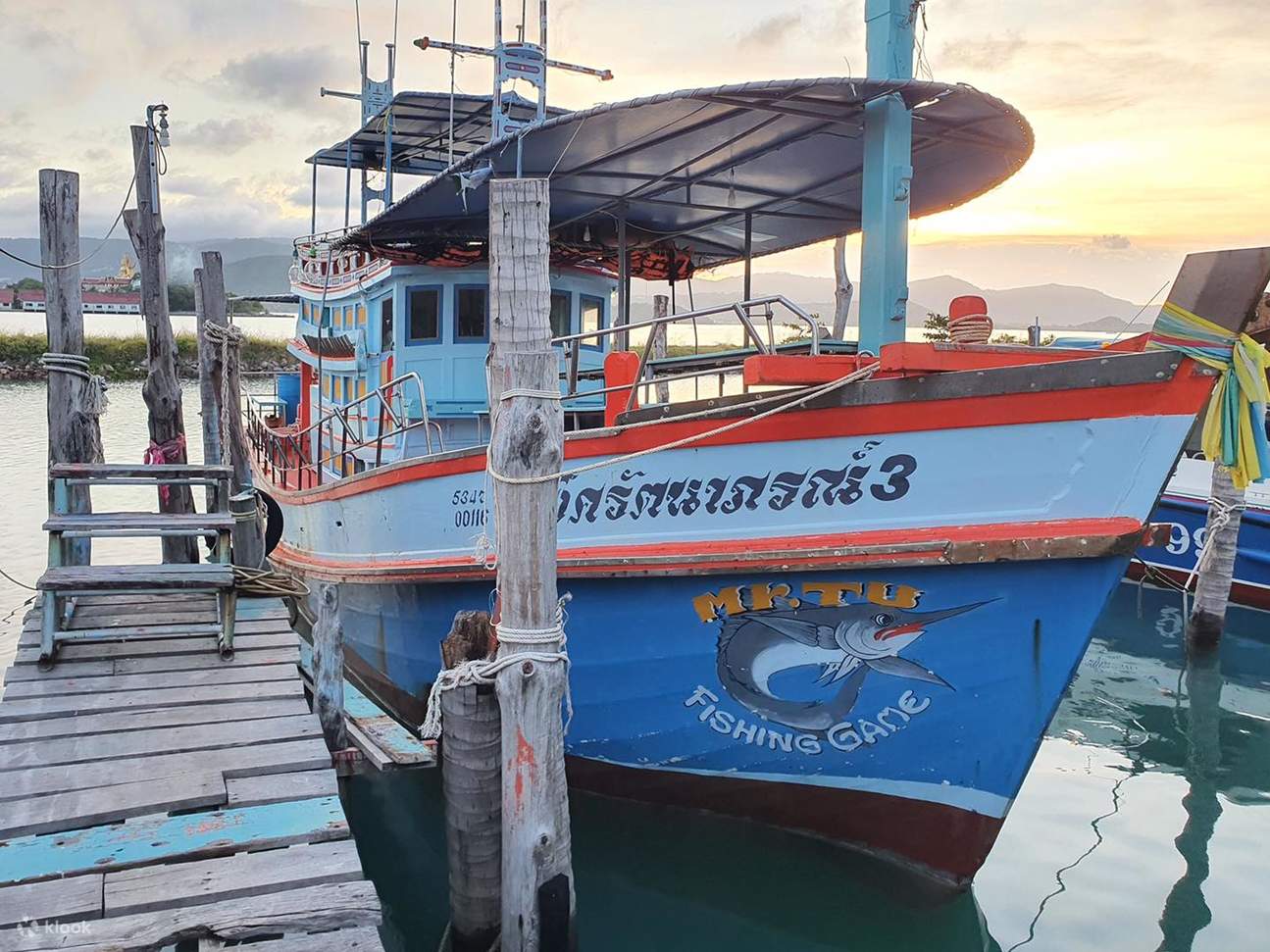 Pengalaman Memancing Siang dan Malam di Koh Samui - Klook Indonesia